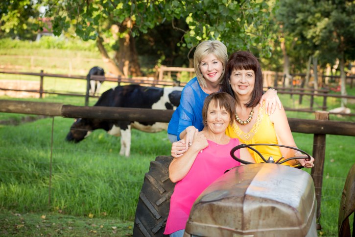 Three Friends|Pretoria Friends and Family Photographer - In The Light ...
